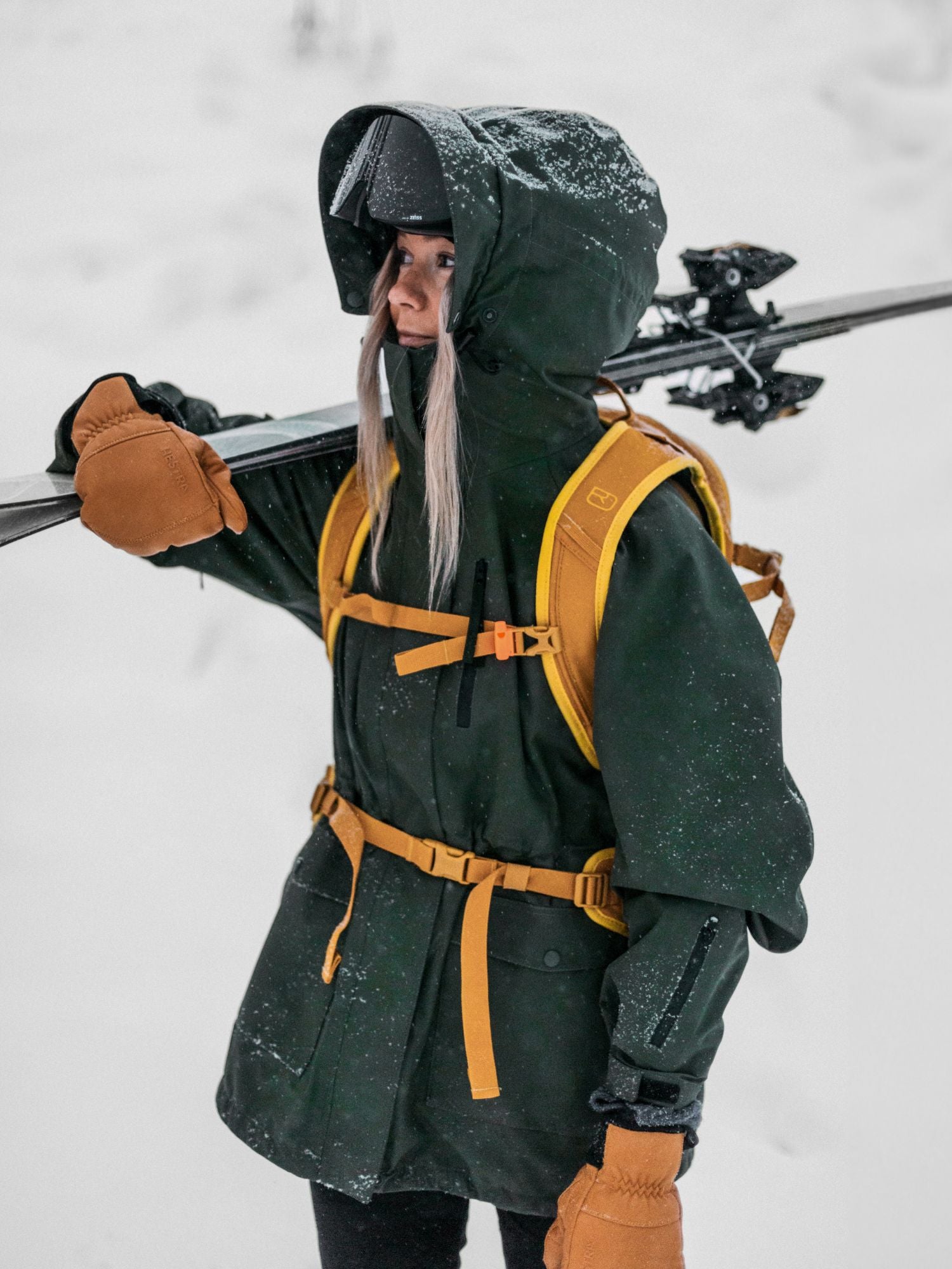 Women's shell jackets | Water and windproof | Astrid Wild